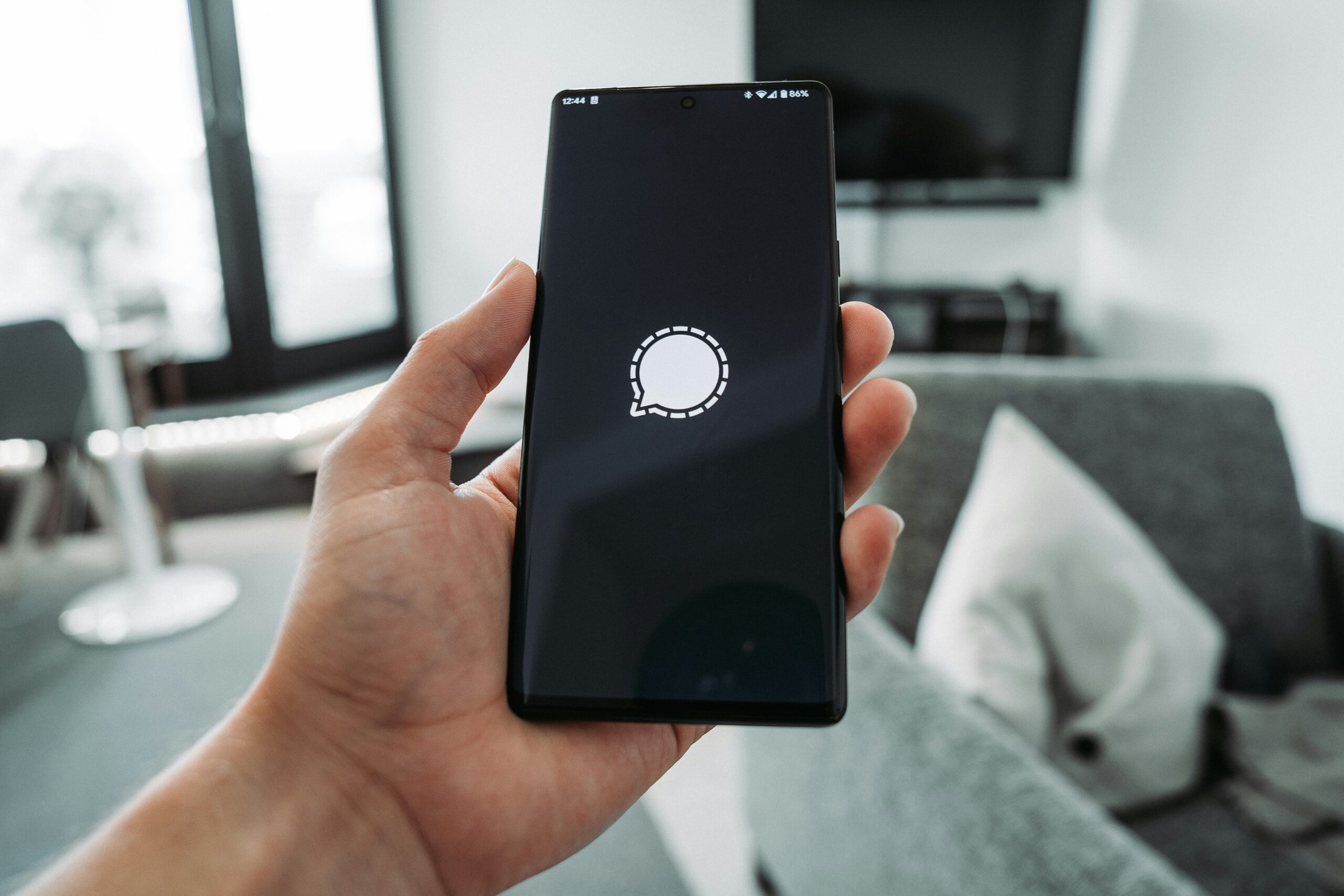 Integrating Game-Changing Chatbots in Web Design | Optimind Blog