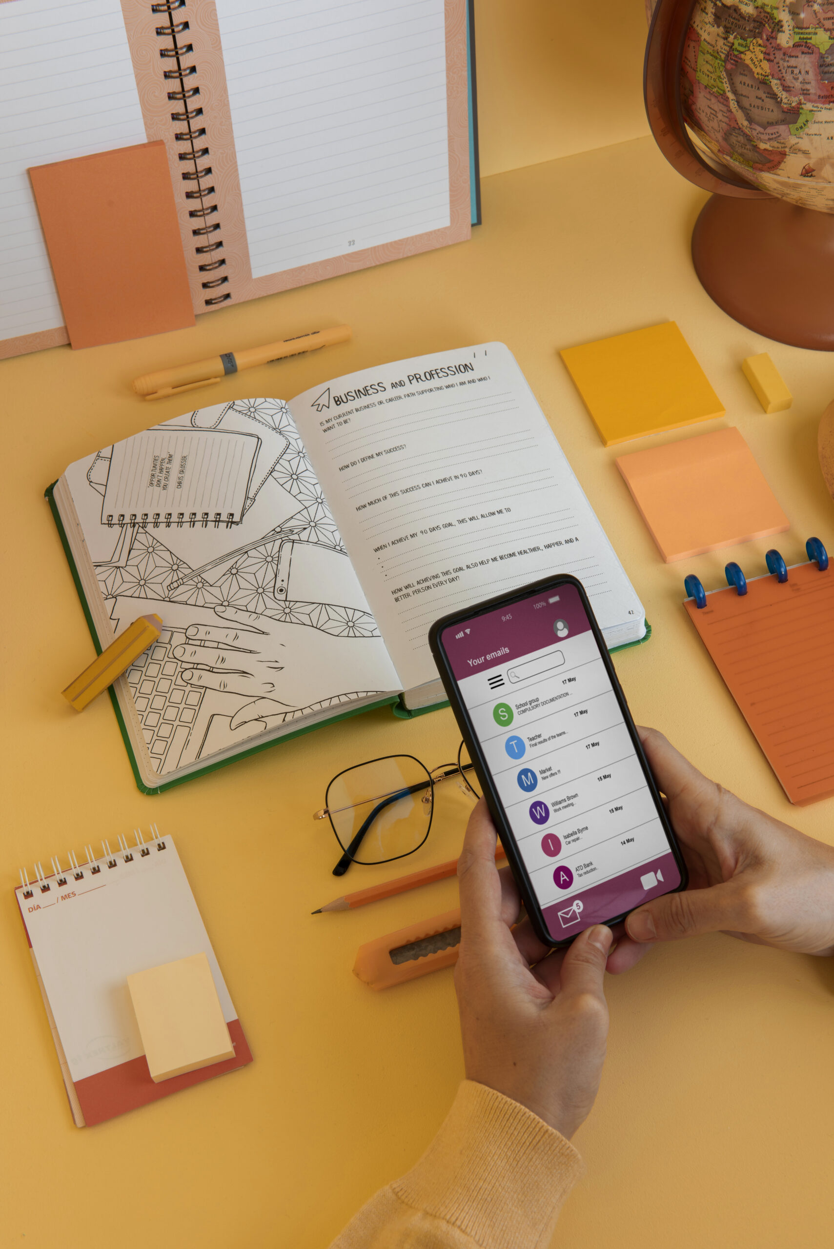 The Importance of UI/UX Design in Mobile App Development - Optimind ...